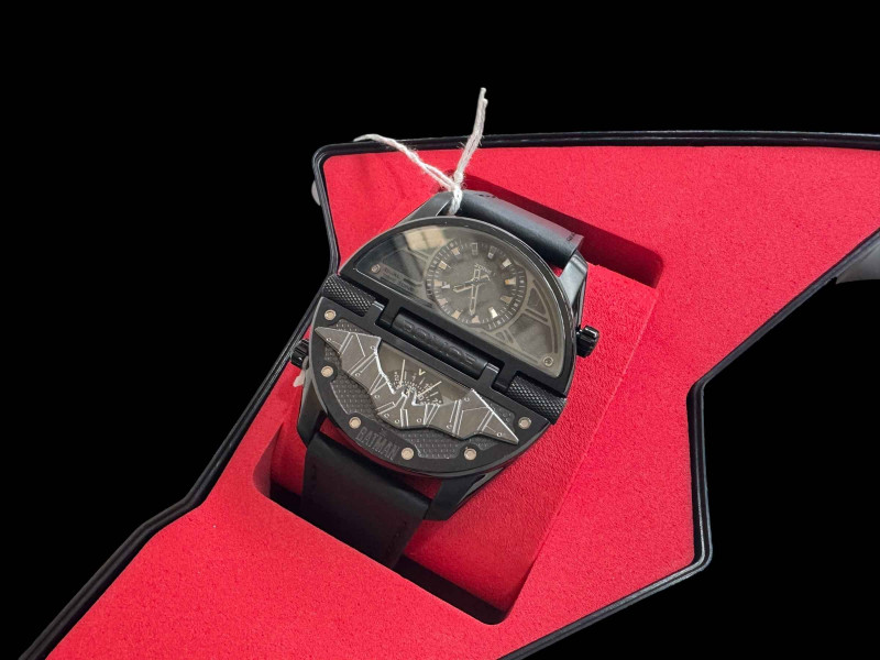 Limited edition POLICE 'The Batman' watch, 300/2000 with bag. | Thomas ...