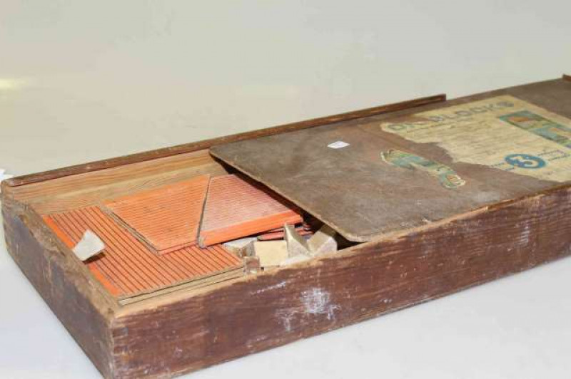 Vintage building blocks set | Thomas Watson